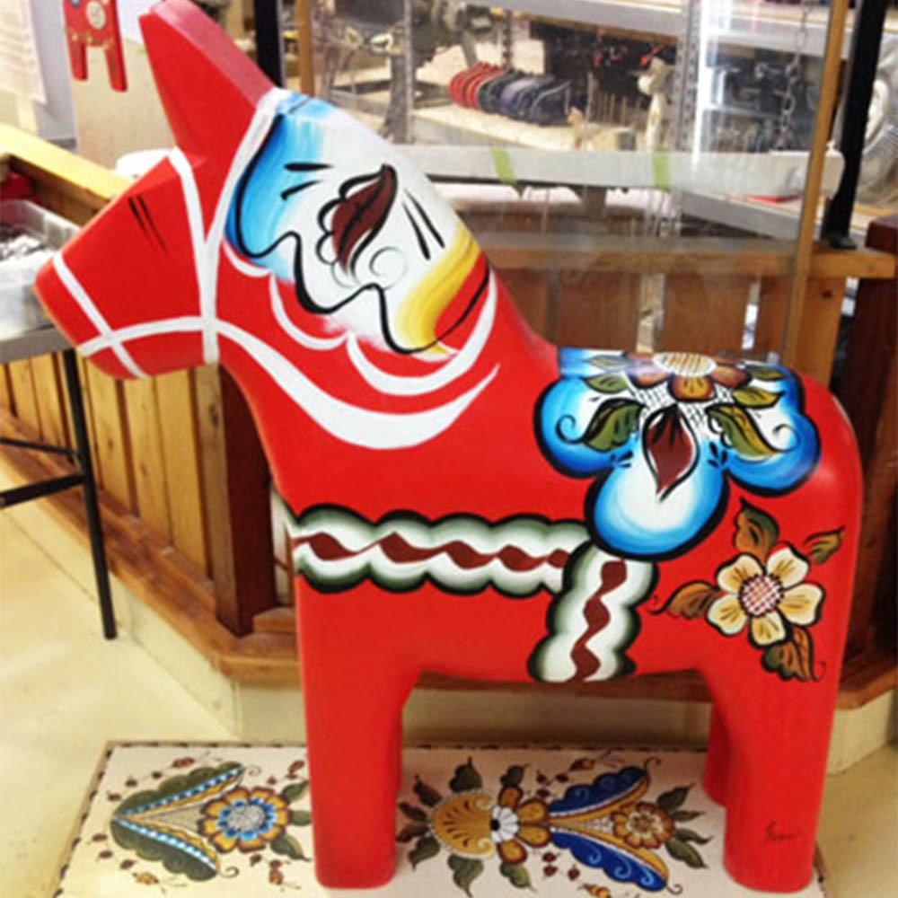 Large Traditional Swedish Dala Horse