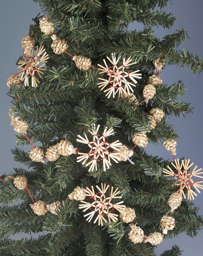 Hemslojd Swedish Gifts: Straw Garland